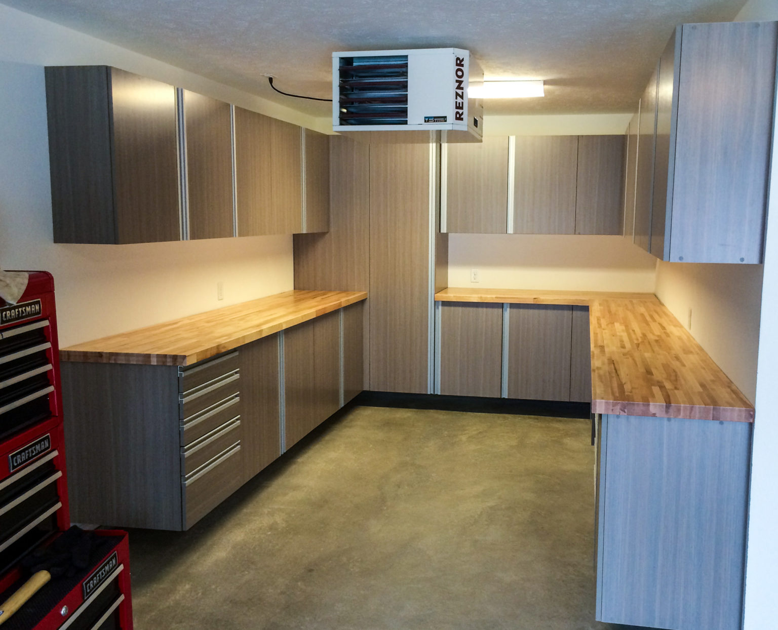 Gallery – Custom Garage Interiors