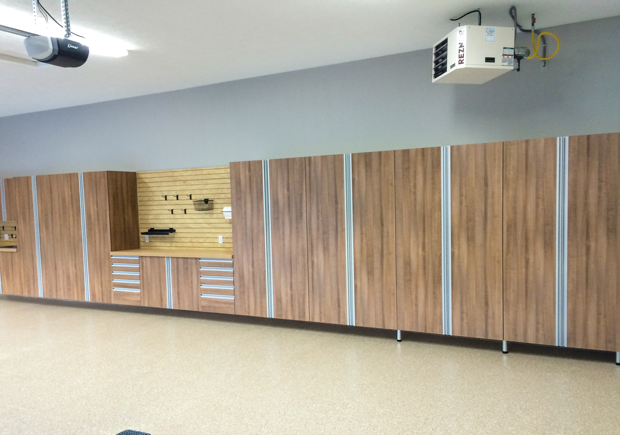 Gallery – Custom Garage Interiors