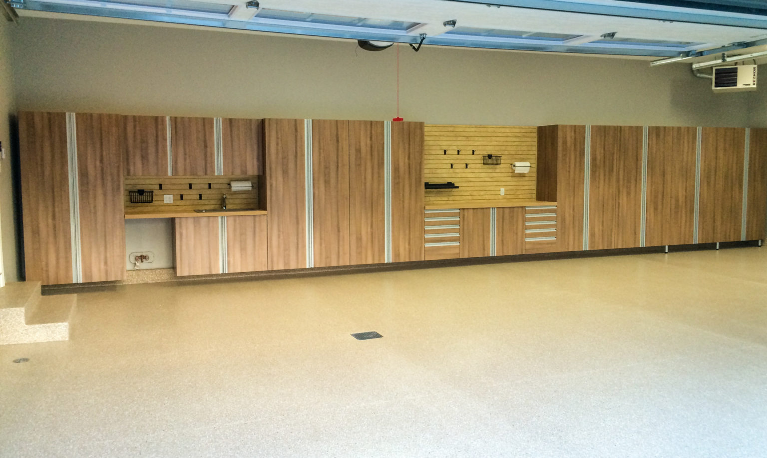 Gallery – Custom Garage Interiors